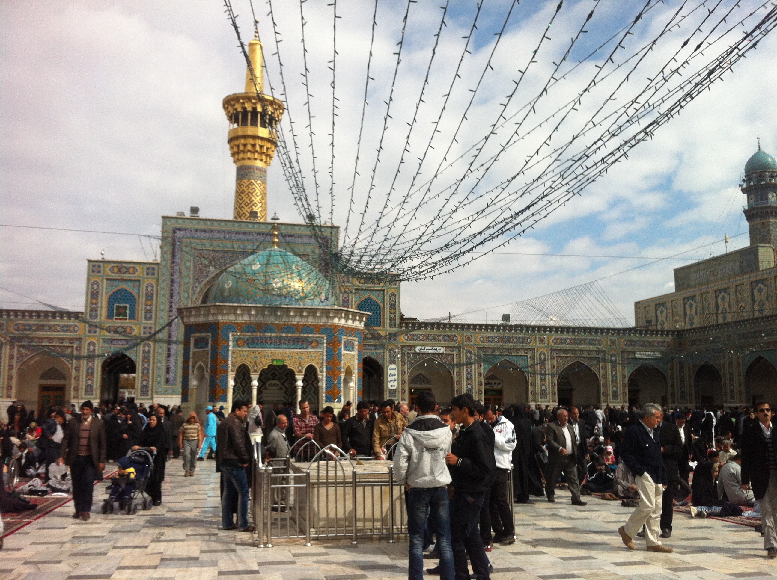Border Crossing Into Iran From Turkmenistan Carlys Adventures Afar